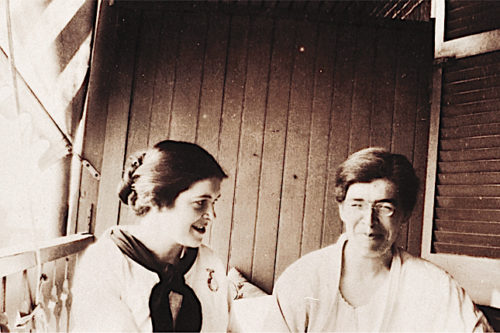 Drs. Eliot and Dunham to the Rescue - The Gay & Lesbian Review